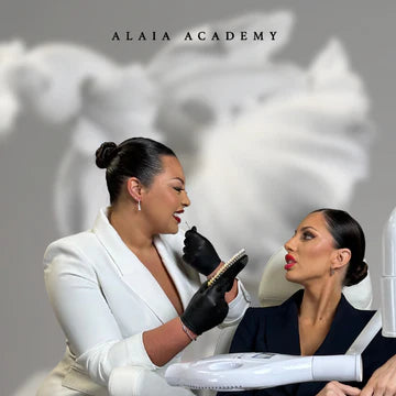 Révélez Votre Sourire Éclatant avec le Blanchiment Dentaire – ALAIA ACADEMY